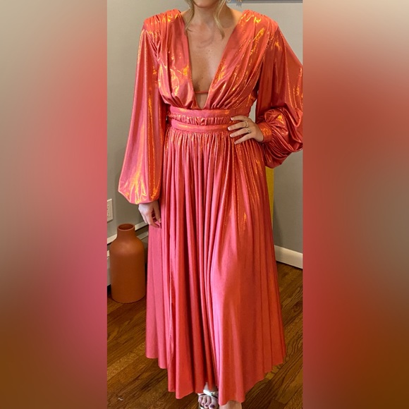 diana qerimi | Dresses | Gorgeous Maxi Dress | Poshmark